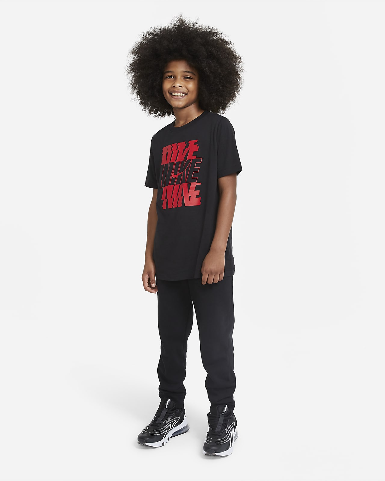 Nike Sportswear Older Kids' T-Shirt. Nike SK
