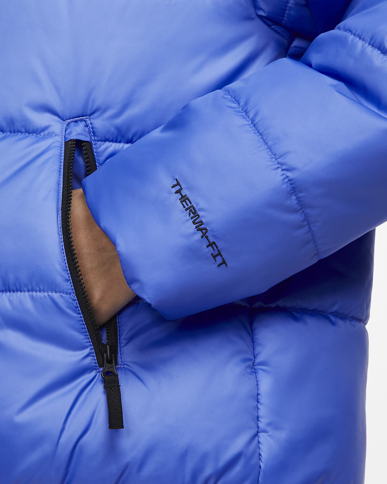 Nike Sportswear Therma-FIT Repel Women's Synthetic-Fill Hooded Jacket. Nike AT