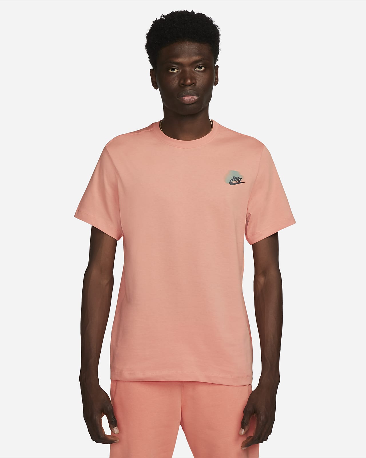 Nike Sportswear Standard Issue Men's T-Shirt. Nike SE