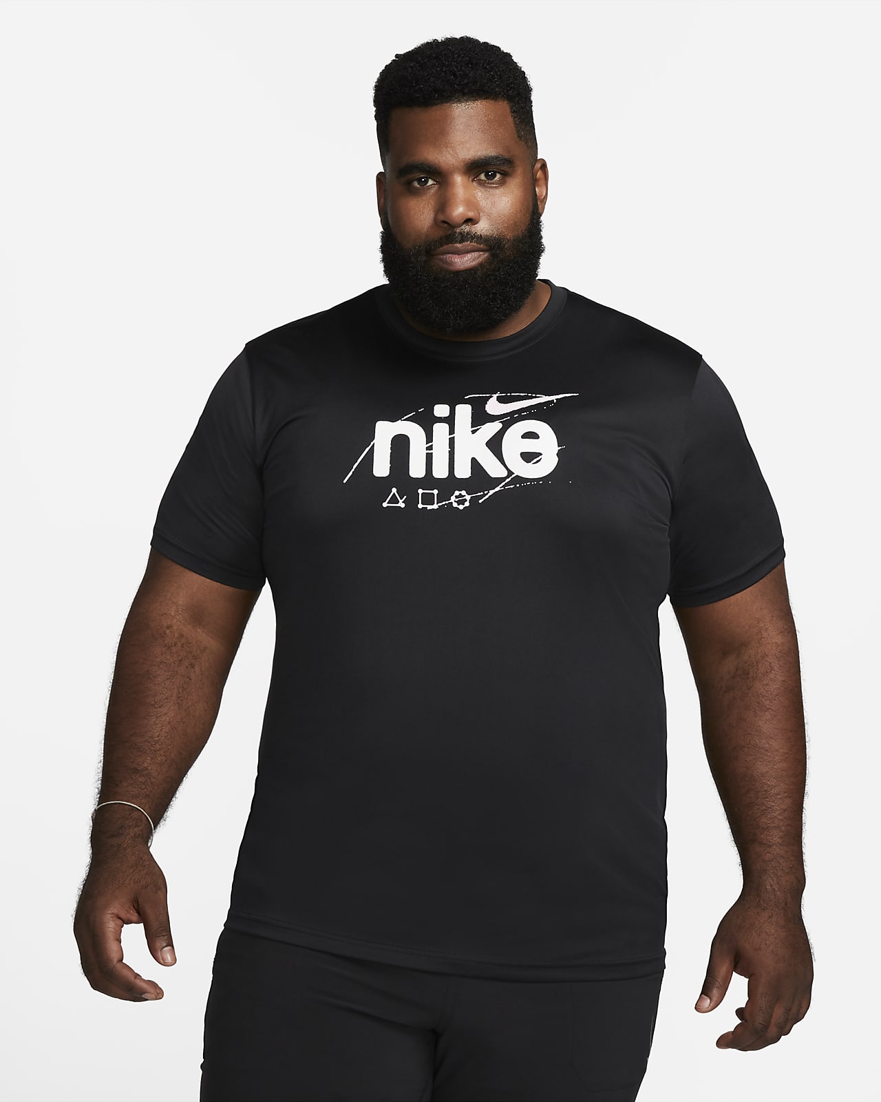Tee-shirt de training Nike Dri-FIT Wild Clash pour Homme. Nike BE