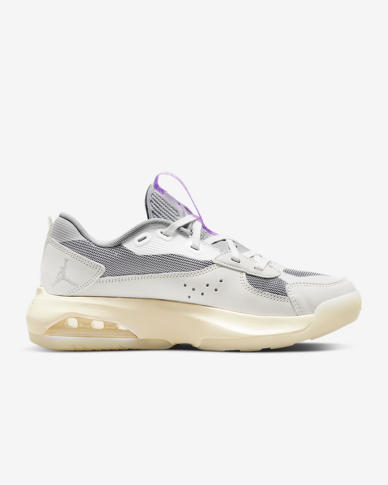 Jordan Air 200E Women's Shoes. Nike SI