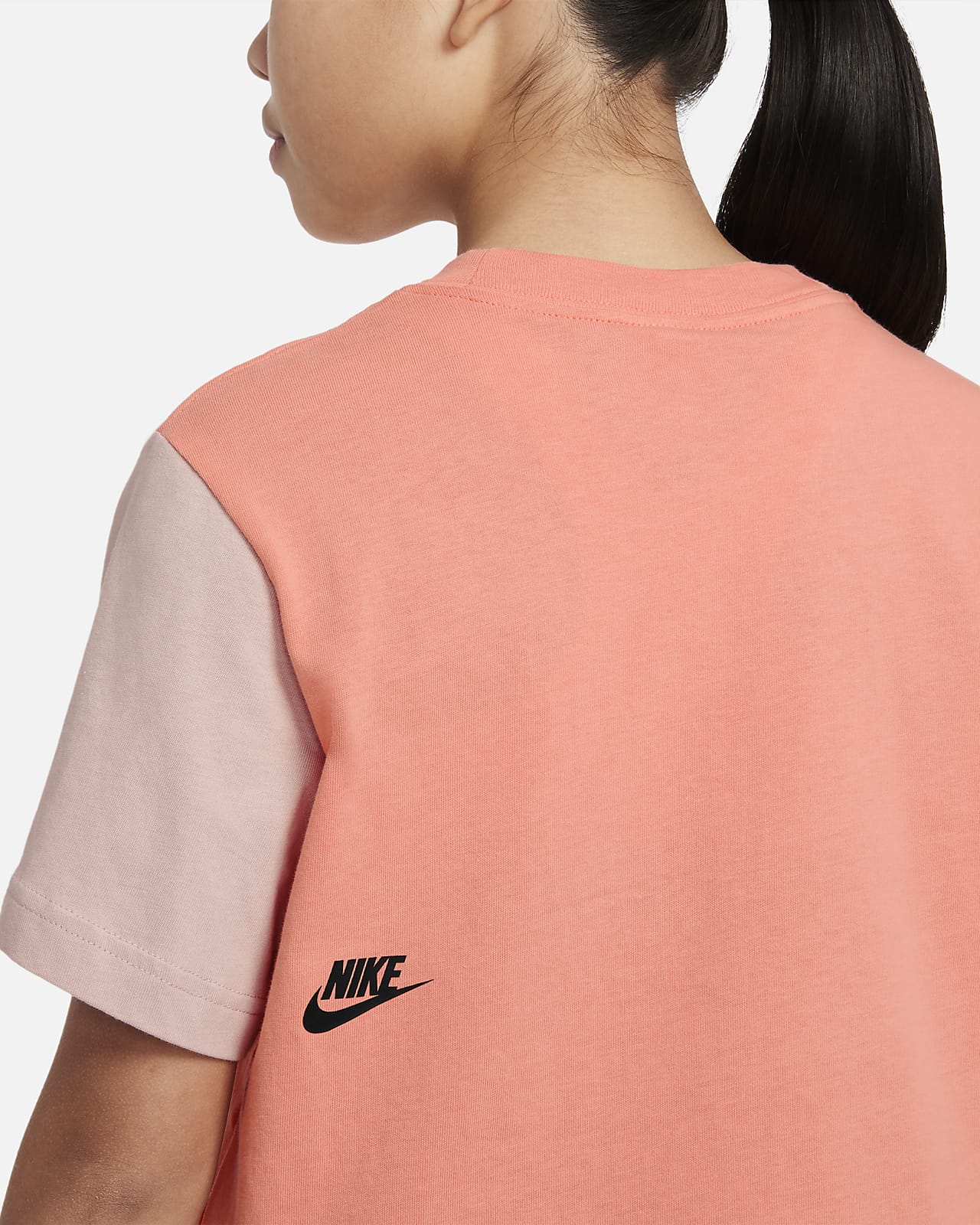 Nike Sportswear Essential Older Kids Girls Boxy Dance T Shirt Nike SE nike-sportswear-essential-older-kids-girls-boxy-dance-t-shirt-nike-se