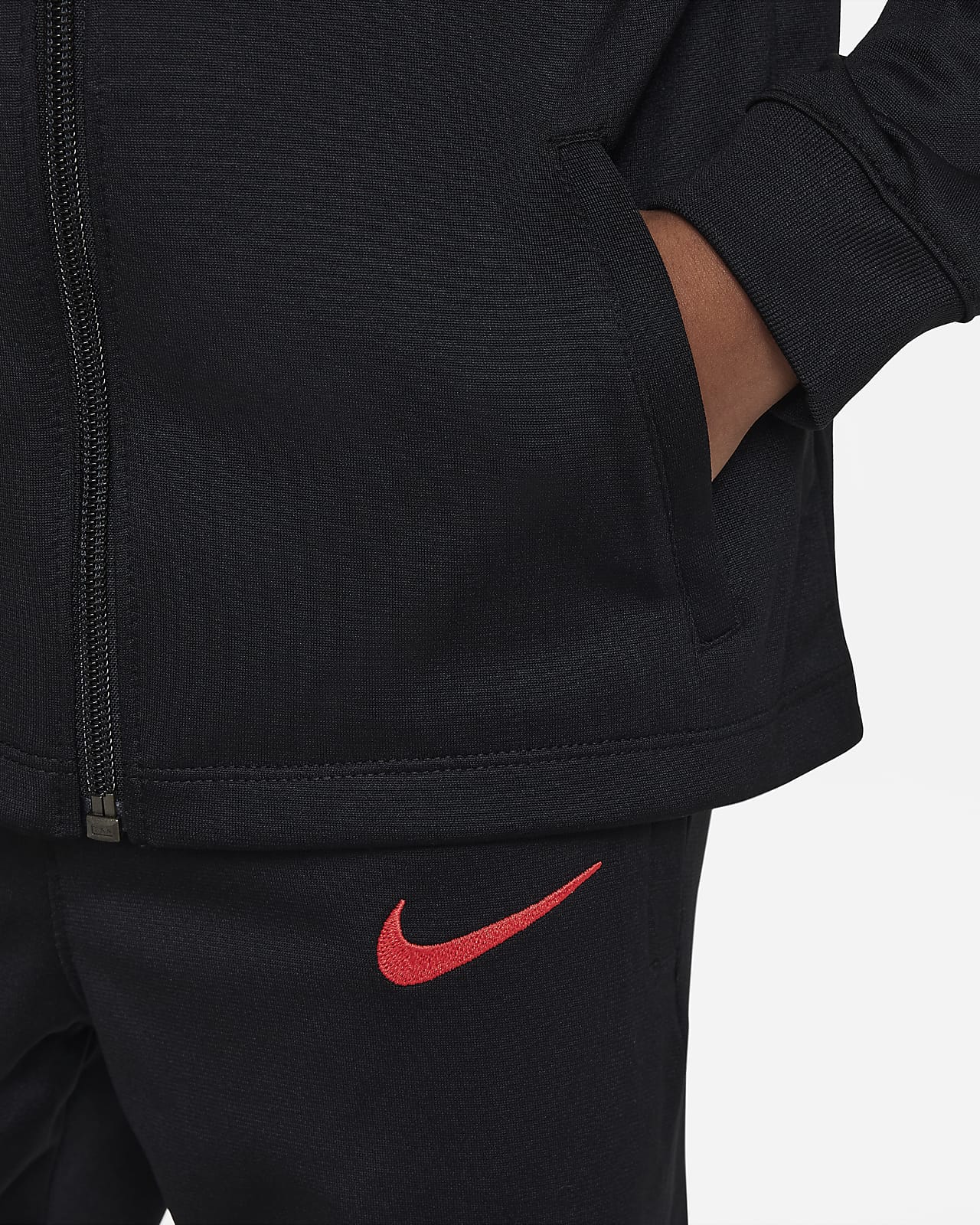 Liverpool F.C. Strike Younger Kids' Nike Dri-FIT Hooded Football ...