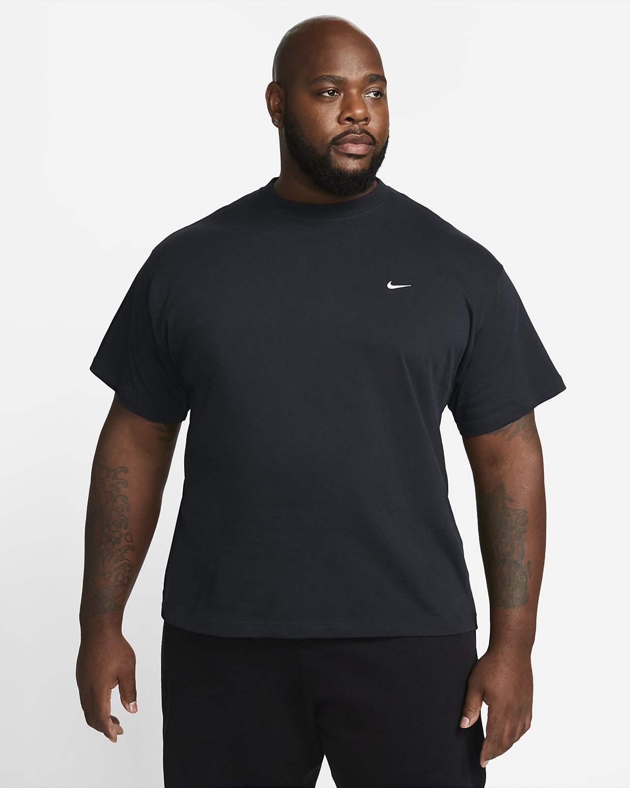 Nike Solo Swoosh T-Shirt. Nike LU