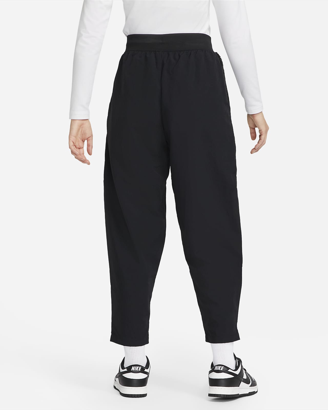 Nike Sportswear Essential Women's Woven High-Waisted Curve Trousers ...