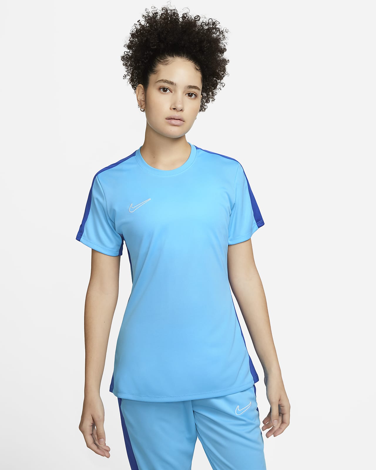 Nike Dri-FIT Academy Women's Short-Sleeve Football Top. Nike AT