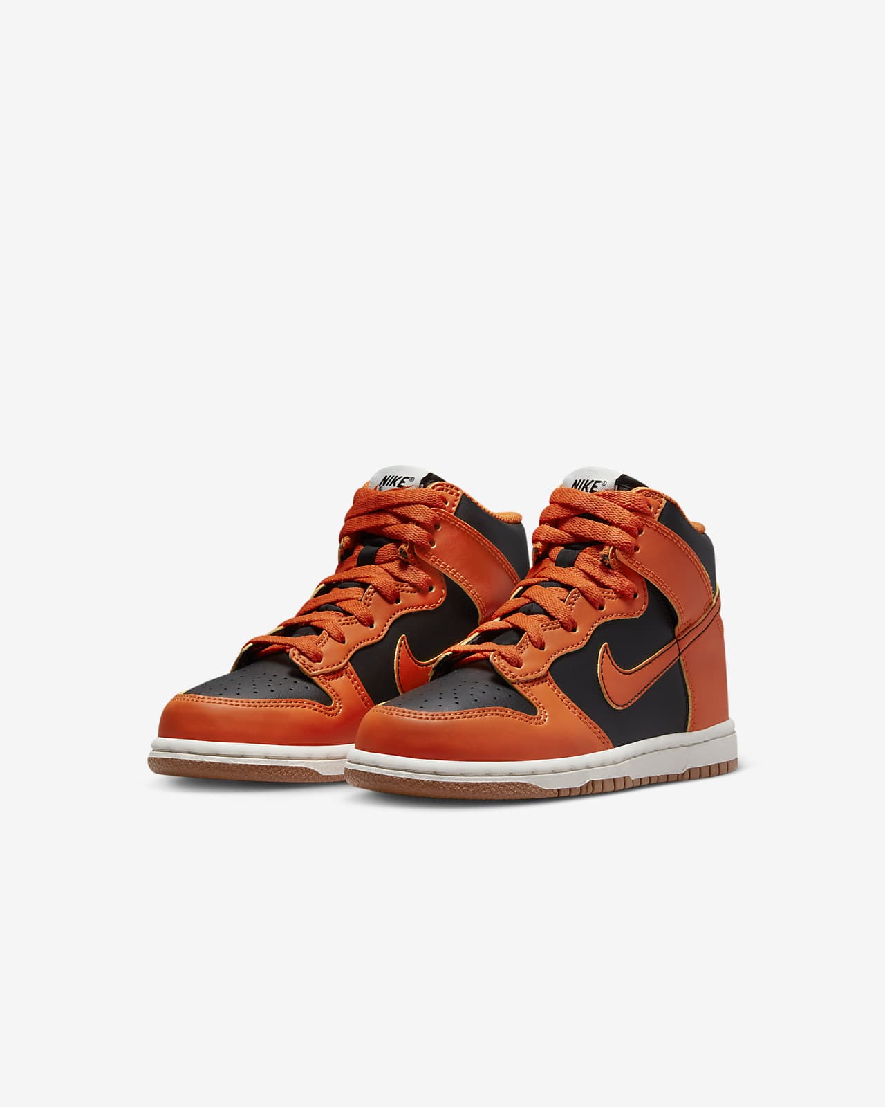 Nike Dunk High Younger Kids' Shoes. Nike SI