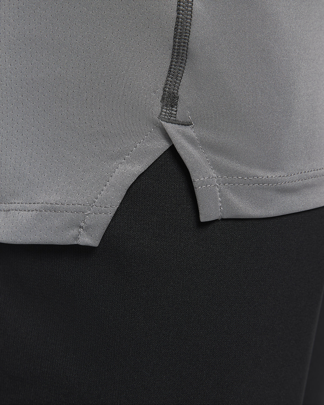 Nike Pro Dri-FIT Men's Tight-Fit Long-Sleeve Top. Nike ZA