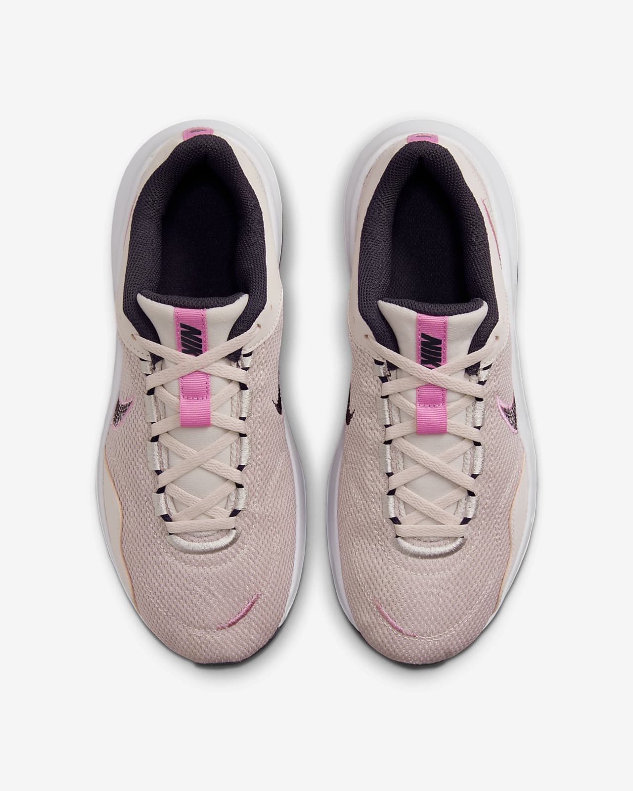 Nike Legend Essential 3 Next Nature Women's Training Shoes. Nike PT