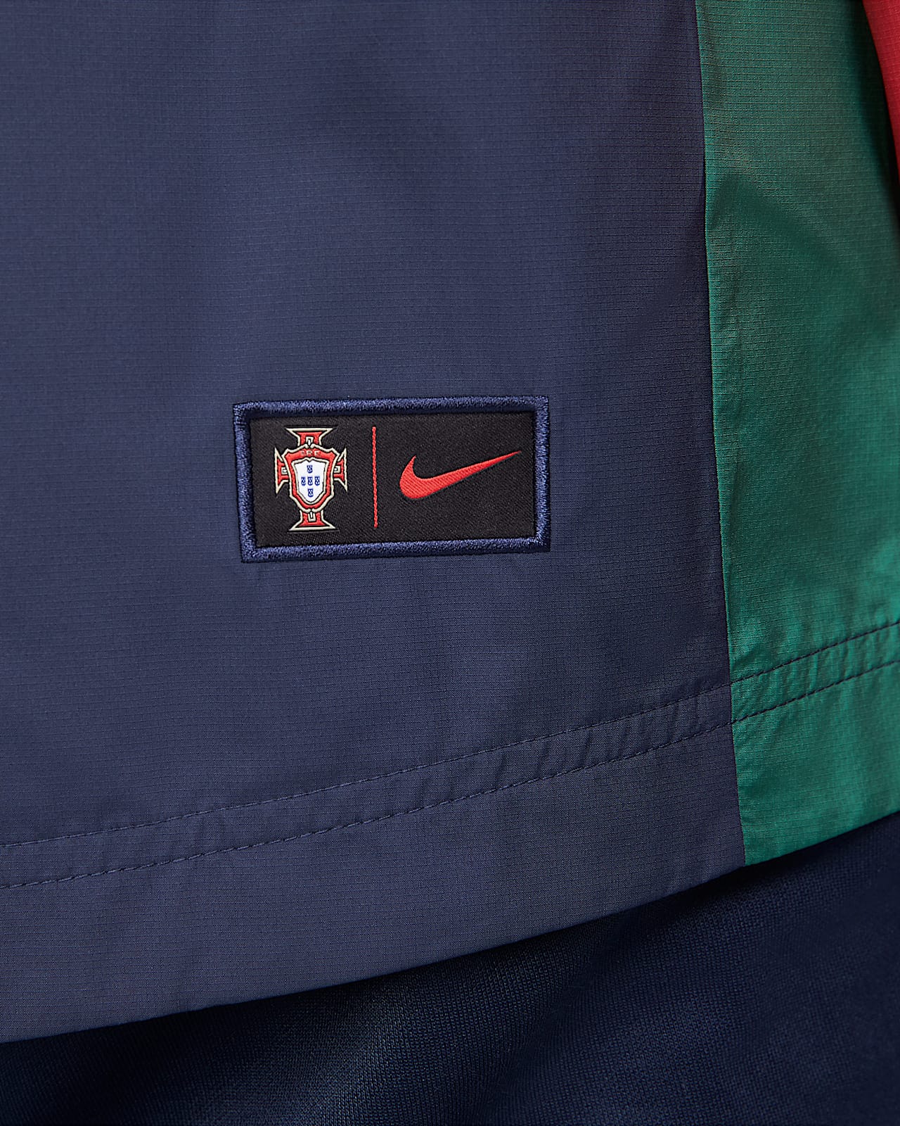 Portugal AWF Men's Full-Zip Football Jacket. Nike AE
