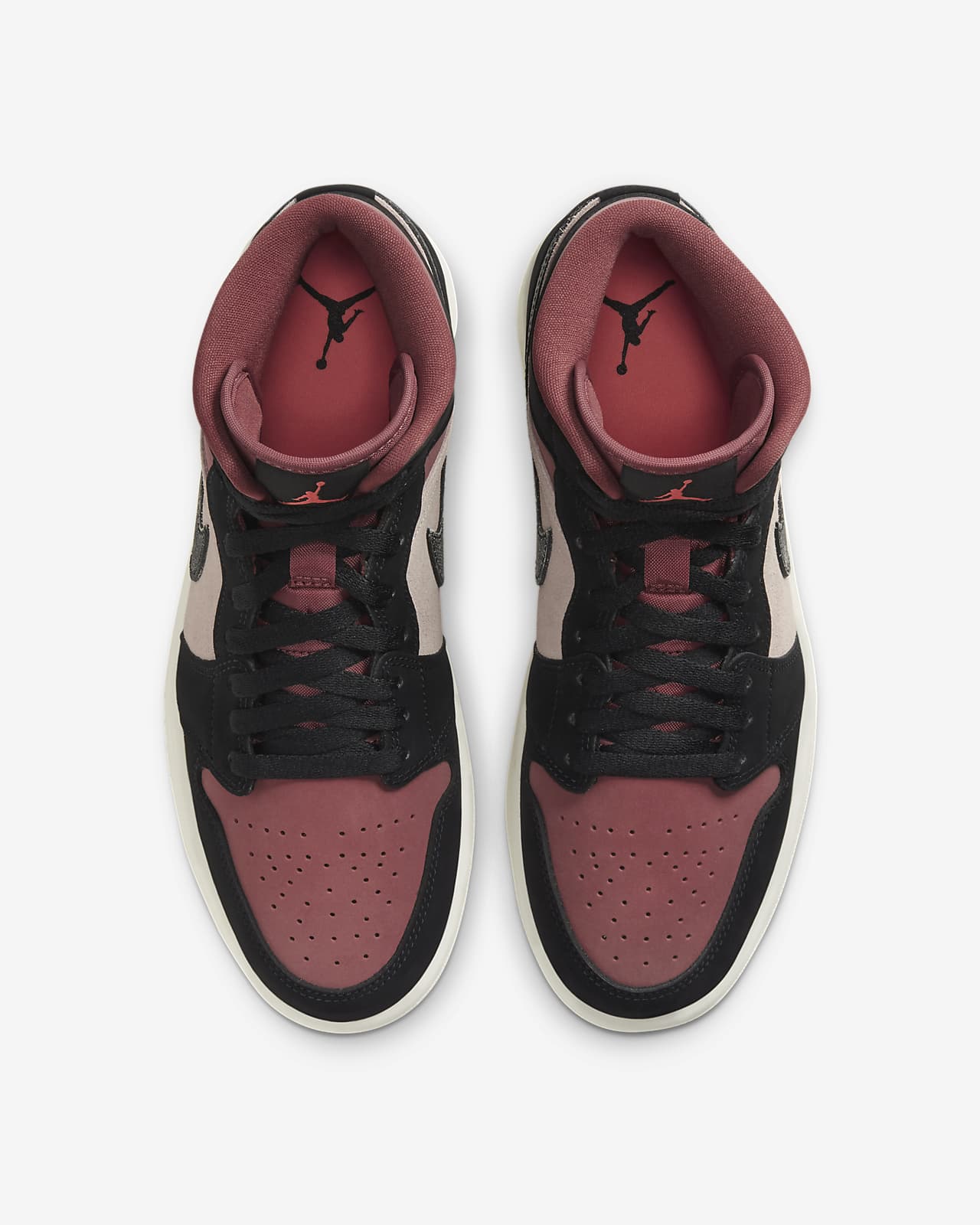 Air Jordan 1 Mid Women's Shoe. Nike SG