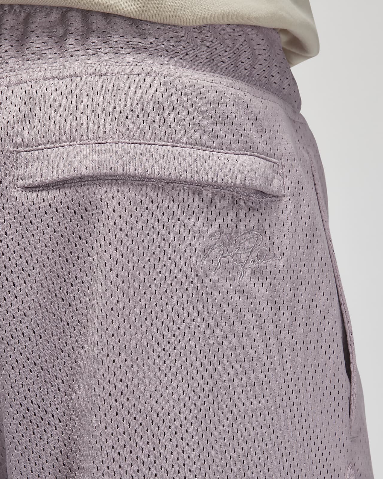 Jordan Essentials Men's Diamond Mesh Shorts. Nike IE