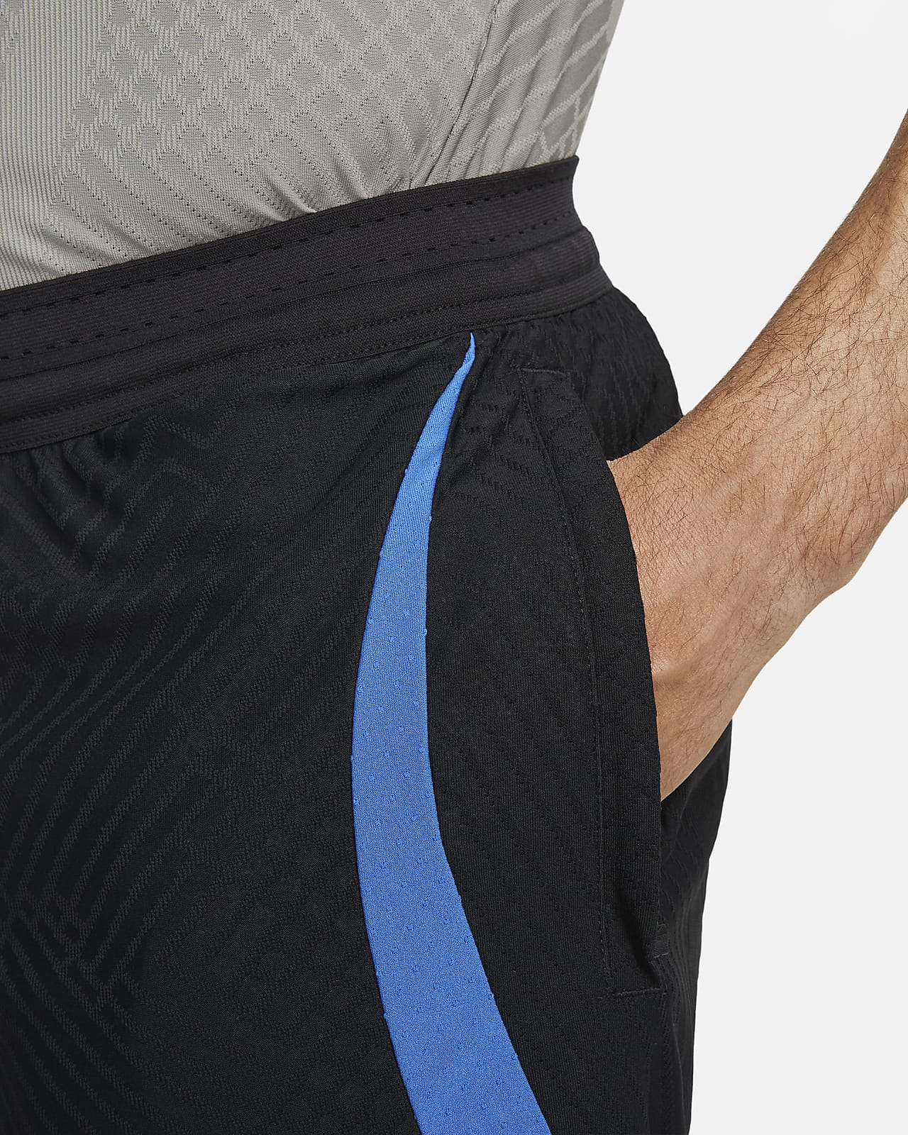 F.C. Barcelona Strike Elite Men's Nike Dri-FIT ADV Knit Football Shorts. Nike UK