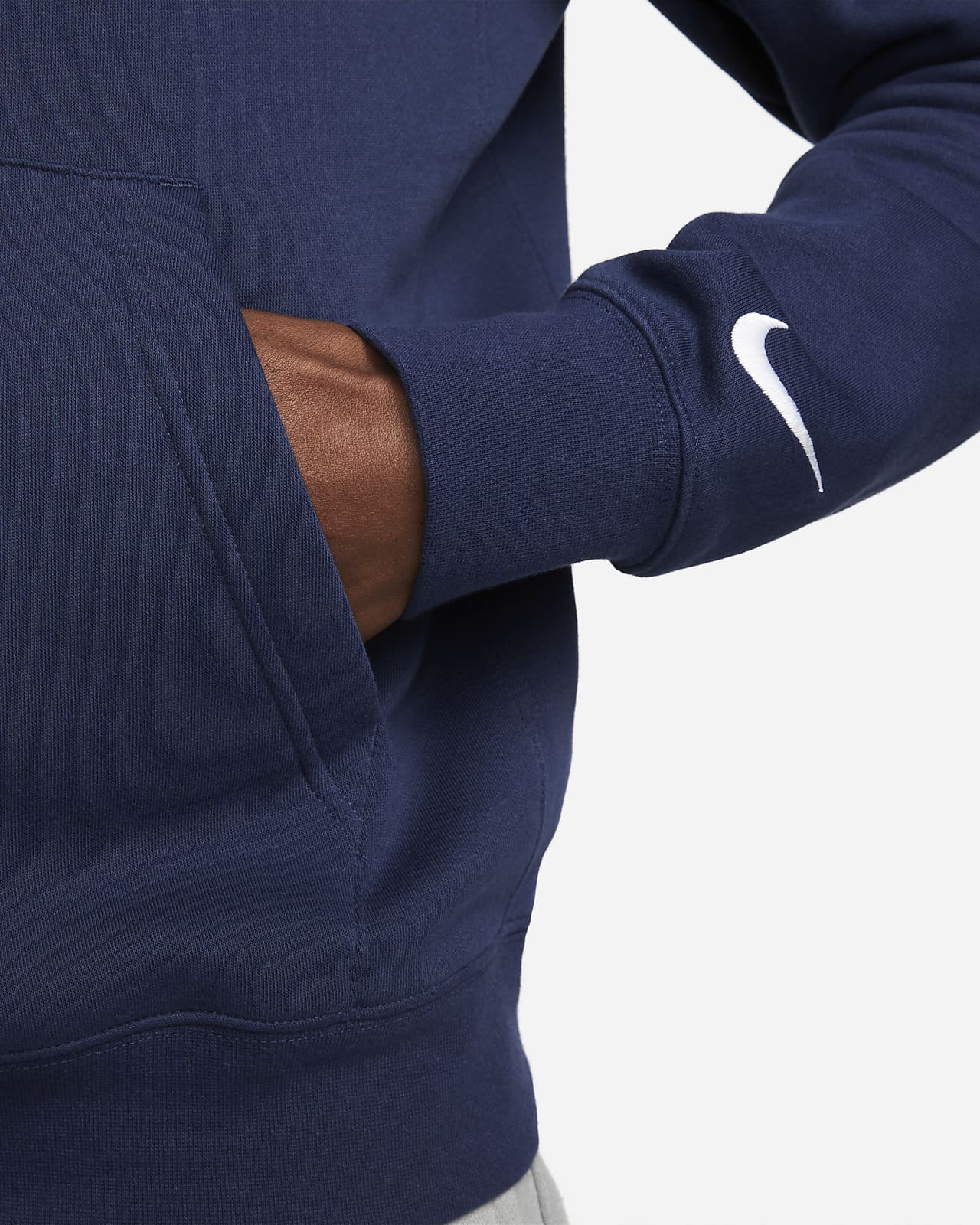 FFF Club Fleece Men's Pullover Hoodie. Nike NL