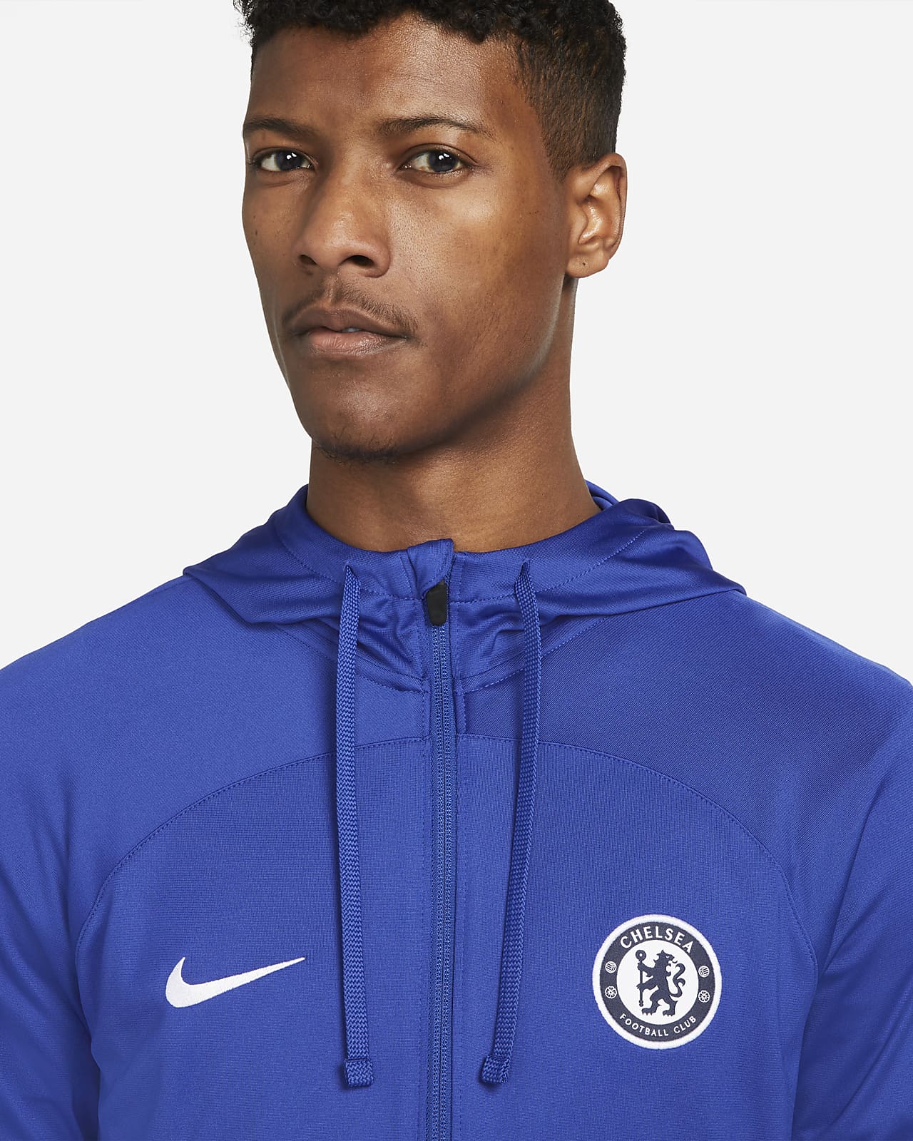 Chelsea F.C. Strike Men's Nike Dri-FIT Football Tracksuit Jacket. Nike IE