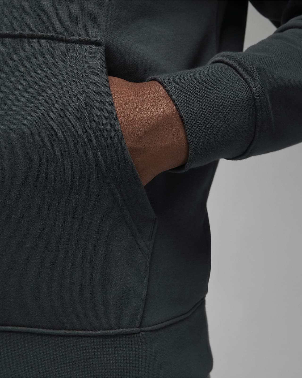 Jordan Zone 23 Men's Pullover Hoodie. Nike AE