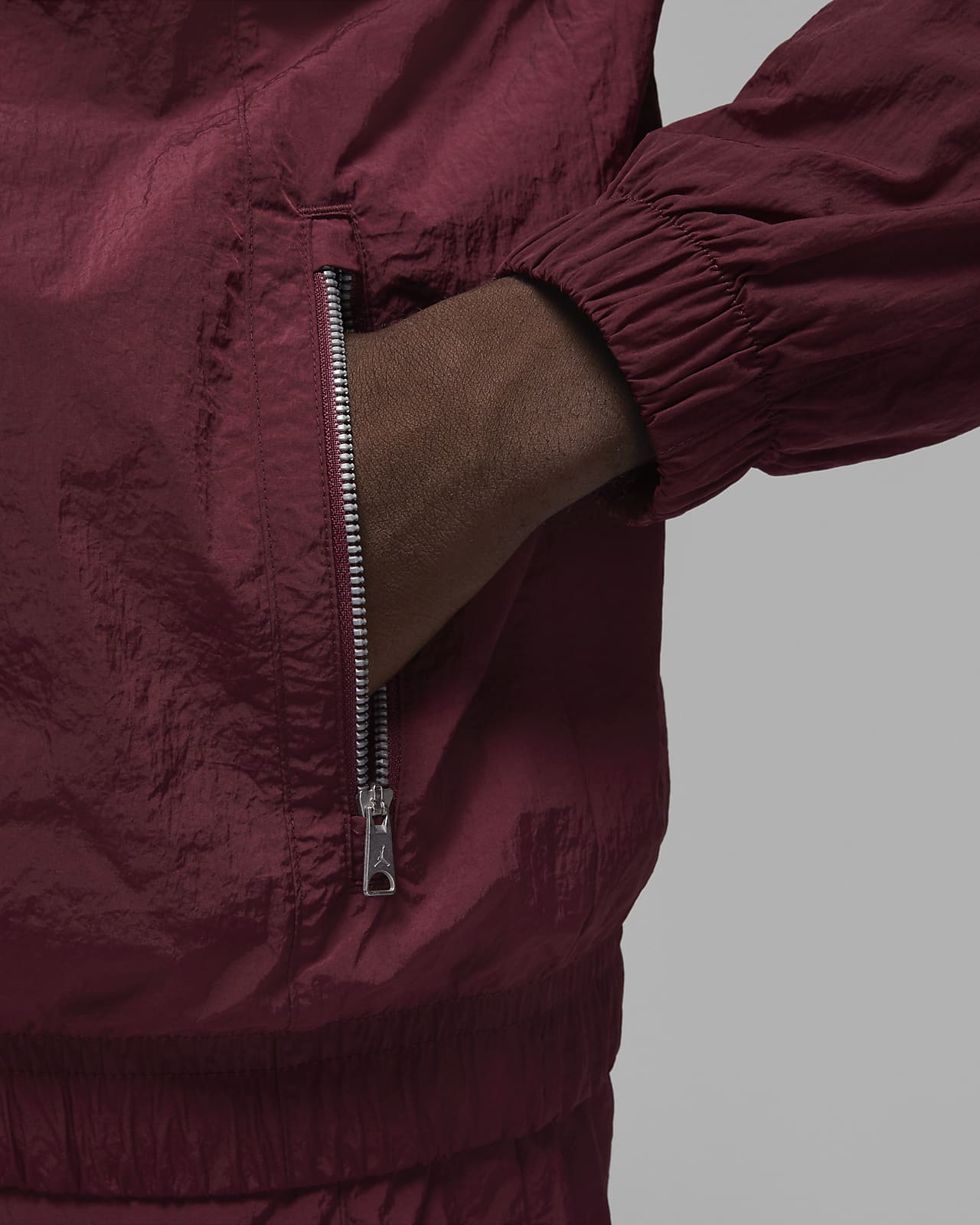 Jordan Essentials Men's Statement Warm-Up Jacket. Nike SA