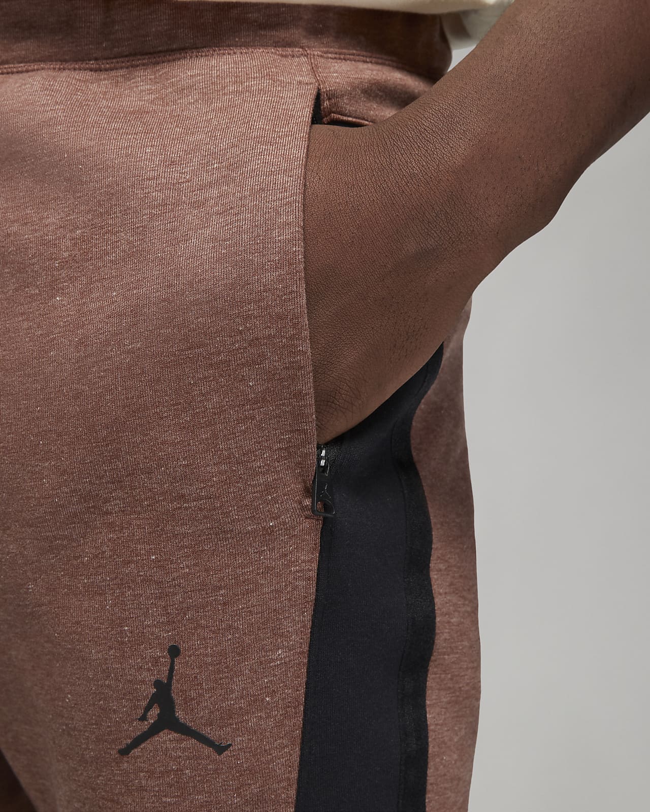 Jordan Dri-FIT Sport Air Men's Statement Trousers. Nike AE
