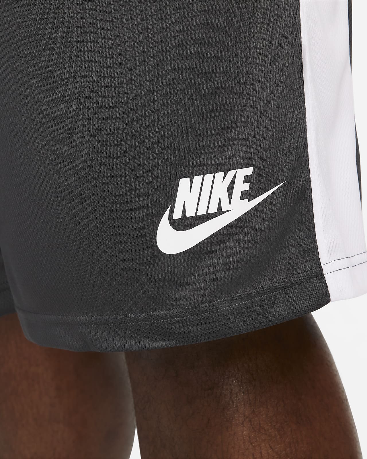 Short de basketball Dri-FIT 28 cm Nike Starting 5 pour homme. Nike BE