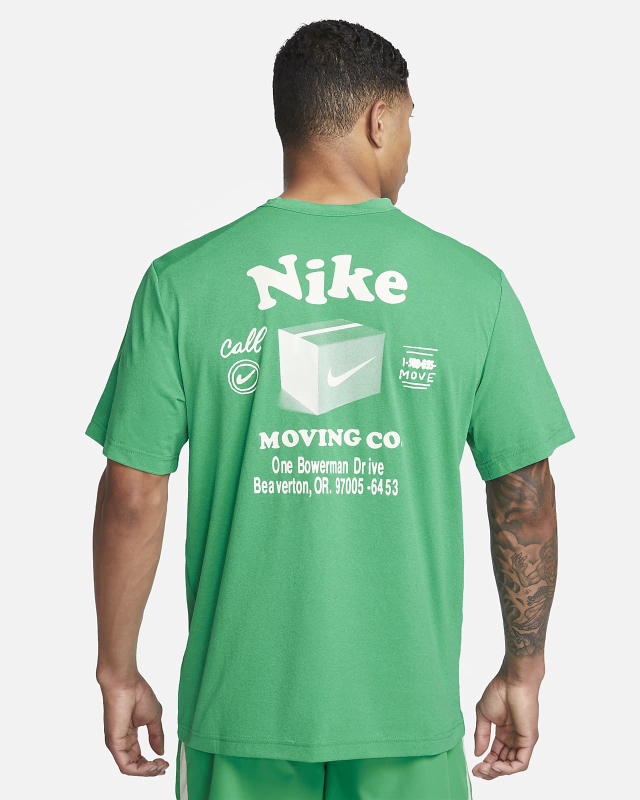 Nike Dri-FIT UV Hyverse Men's Short-Sleeve Fitness Top. Nike SA