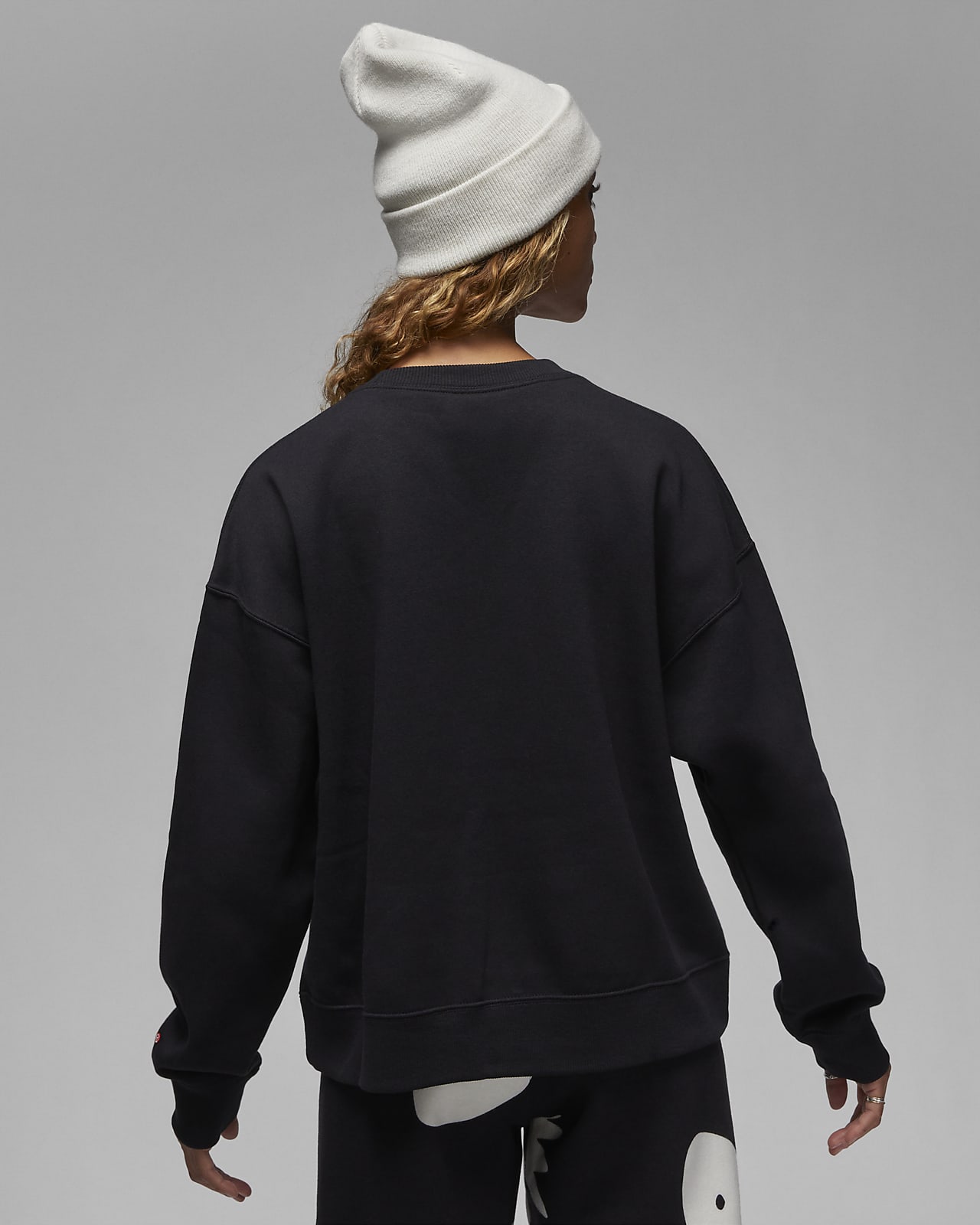 Jordan Artist Series by Mia Lee Women's Fleece Crew. Nike NZ