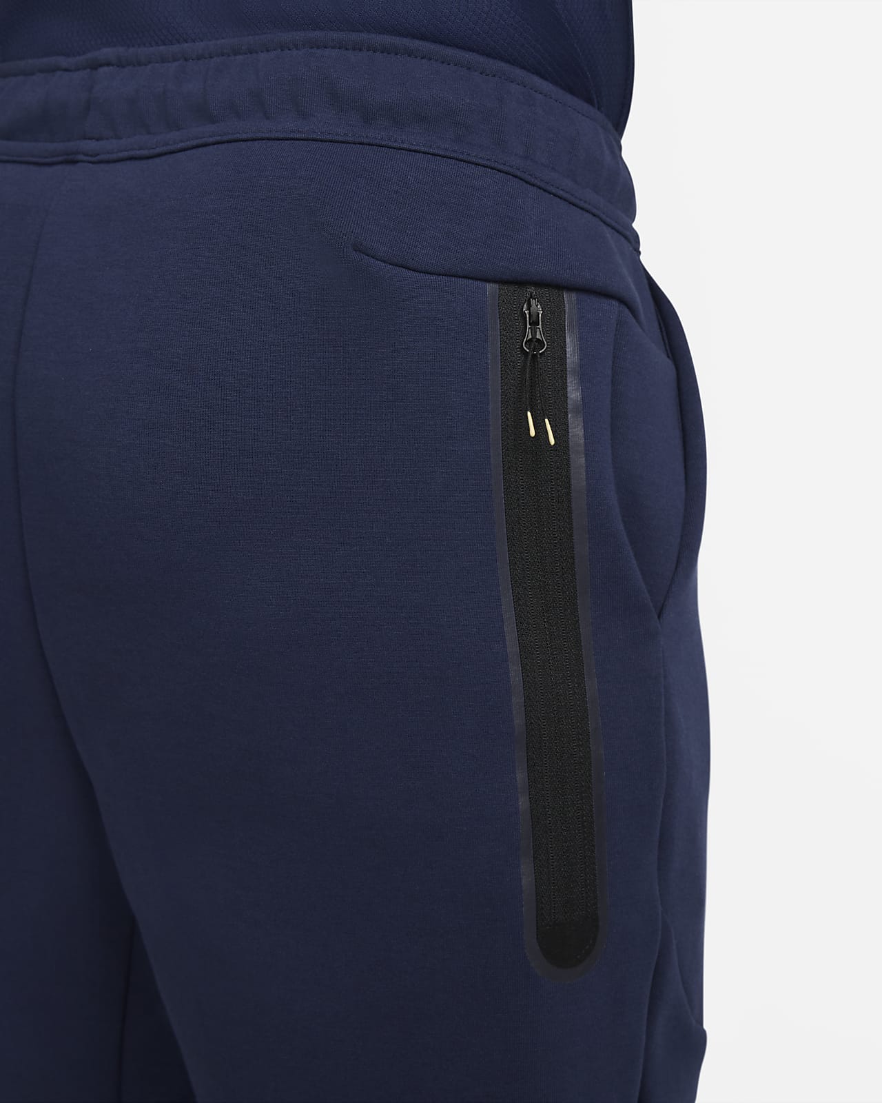 FFF Tech Fleece Men's Joggers. Nike NL