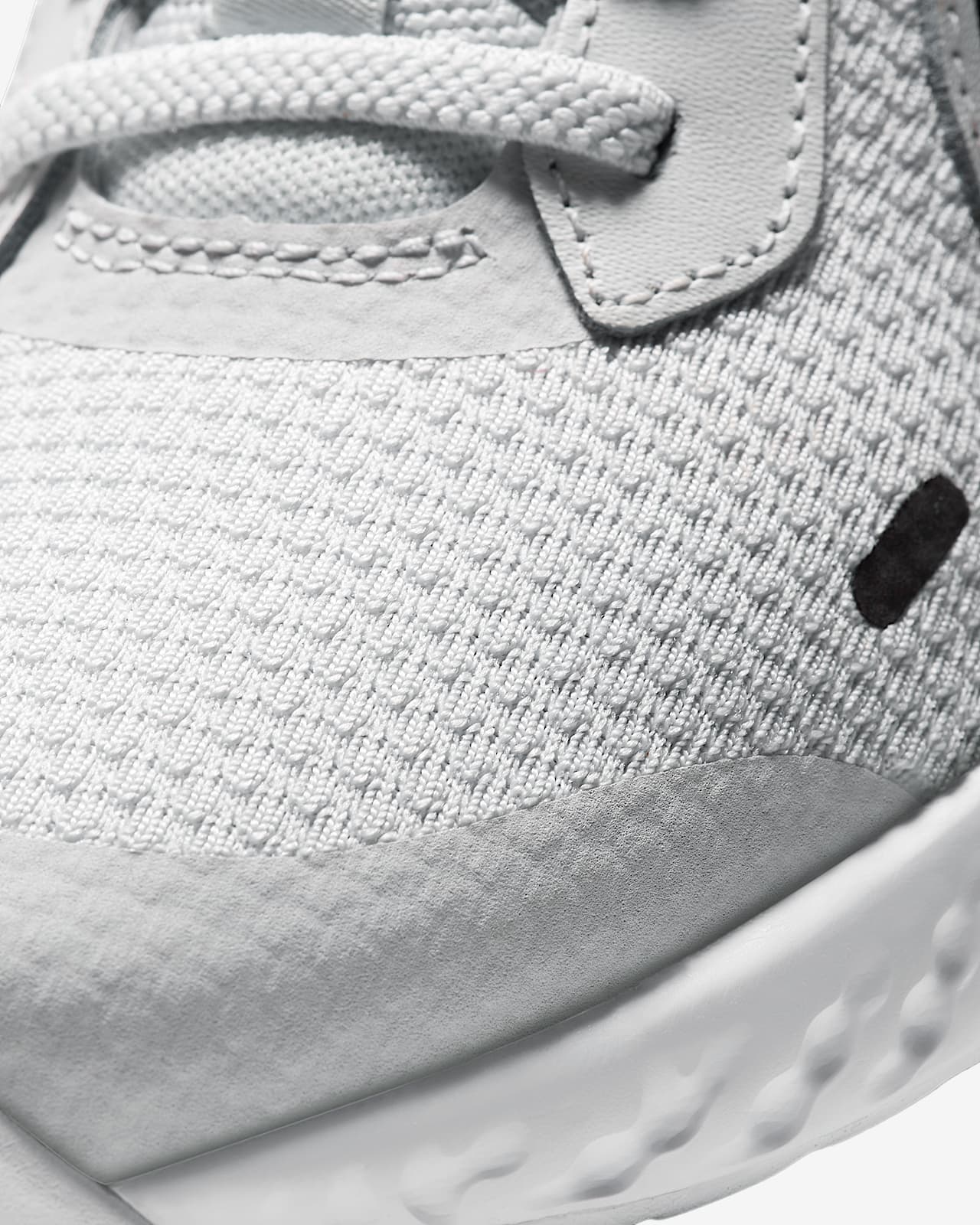 Venta > nike revolution 5 28 > en stock