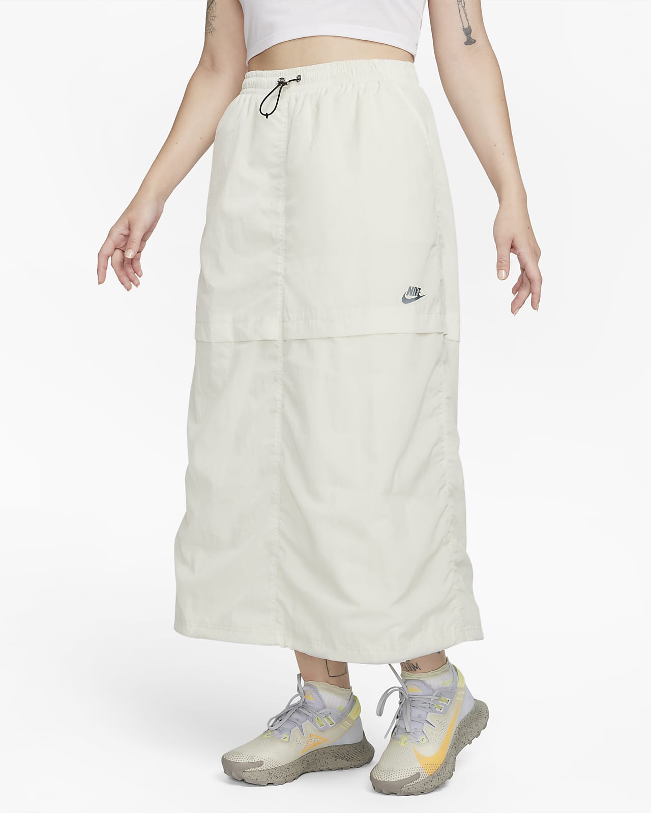 Nike Sportswear Women's Woven Skirt. Nike NL