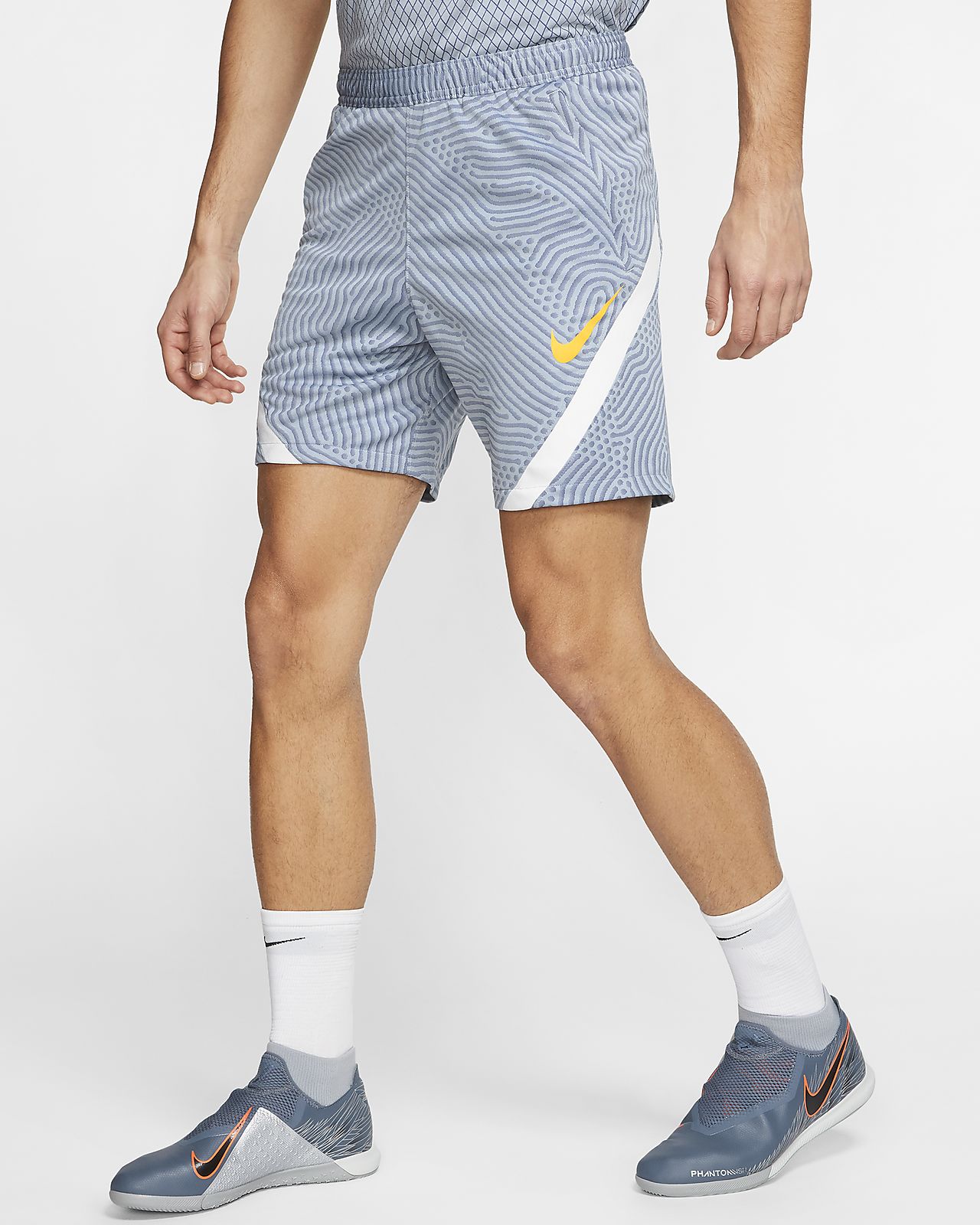Nike Dri-FIT Strike Men's Football Shorts. Nike CA