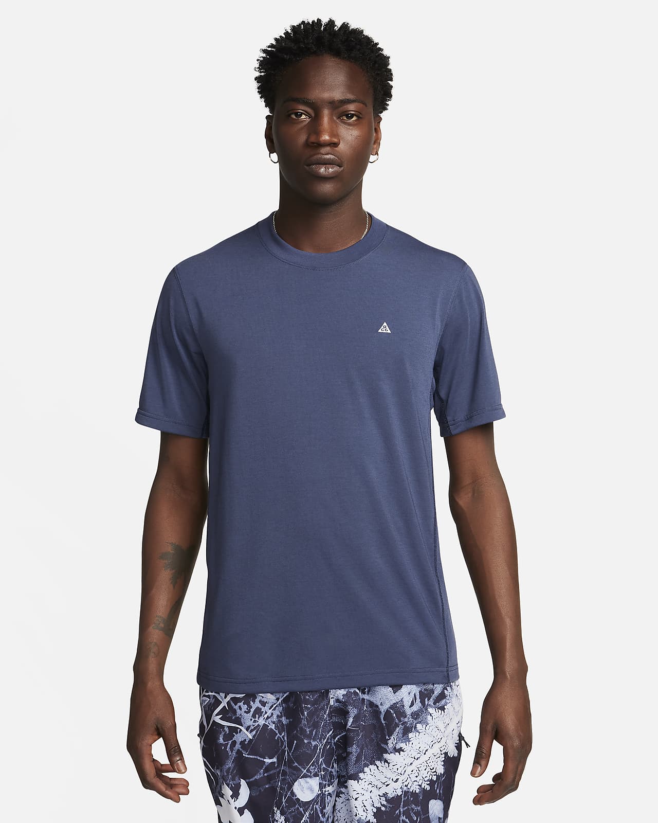 Nike ACG 'Goat Rocks' Men's Dri-FIT ADV UV Short-Sleeve Top. Nike BE