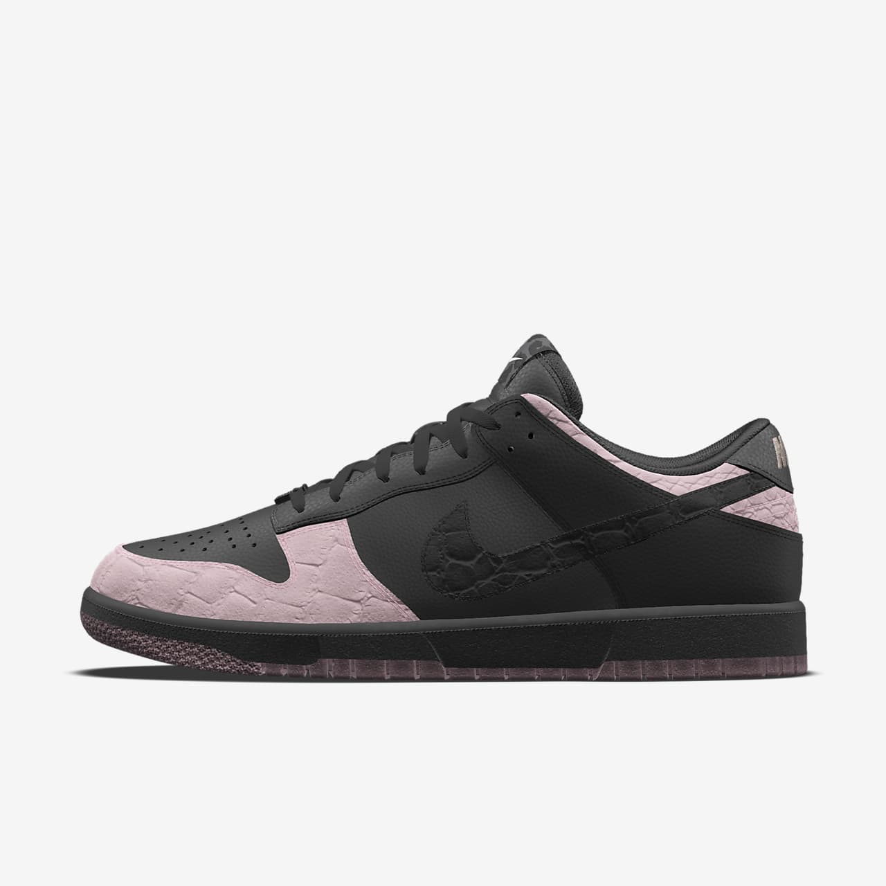 Nike Dunk 低筒 Unlocked By You 專屬訂製女鞋。Nike TW