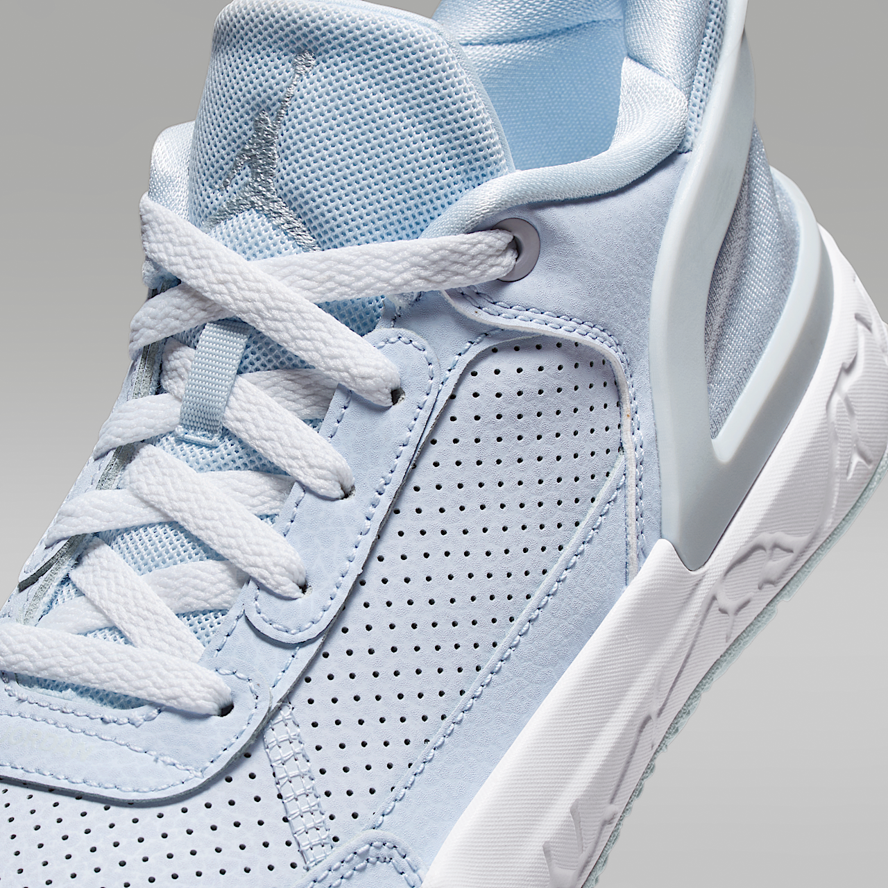 ナイキ] ジョーダン デイ1 EO J JORDAN デイ1 EO フットボールグレー