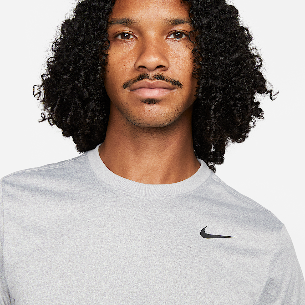 Nike Dri-FIT Legend - DX0989-063 | Sneakerplaats.nl