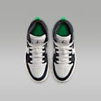 Παπούτσια Jordan 1 Mid για μικρά παιδιά. Nike GR