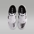 Jordan Court Connect Low Older Kids' Shoes. Nike IE