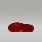 Jordan 1 Retro Low 'Chicago' Older Kids' Shoes. Nike ID