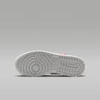 Air Jordan 1 Low SE Older Kids' Shoes. Nike HR
