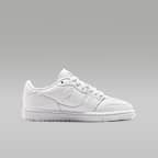 Jordan Court Connect Low Schuh (ältere Kinder). Nike CH