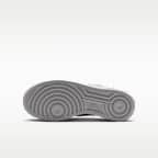 Nike Air Force 1 Low Older Kids' Shoes. Nike IE