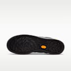 나이키 에어 포스 1 ’07 LX Vibram® 남성 신발. 나이키 코리아