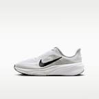 Sapatilhas de running em estrada Nike Pegasus 42 Júnior. Nike PT