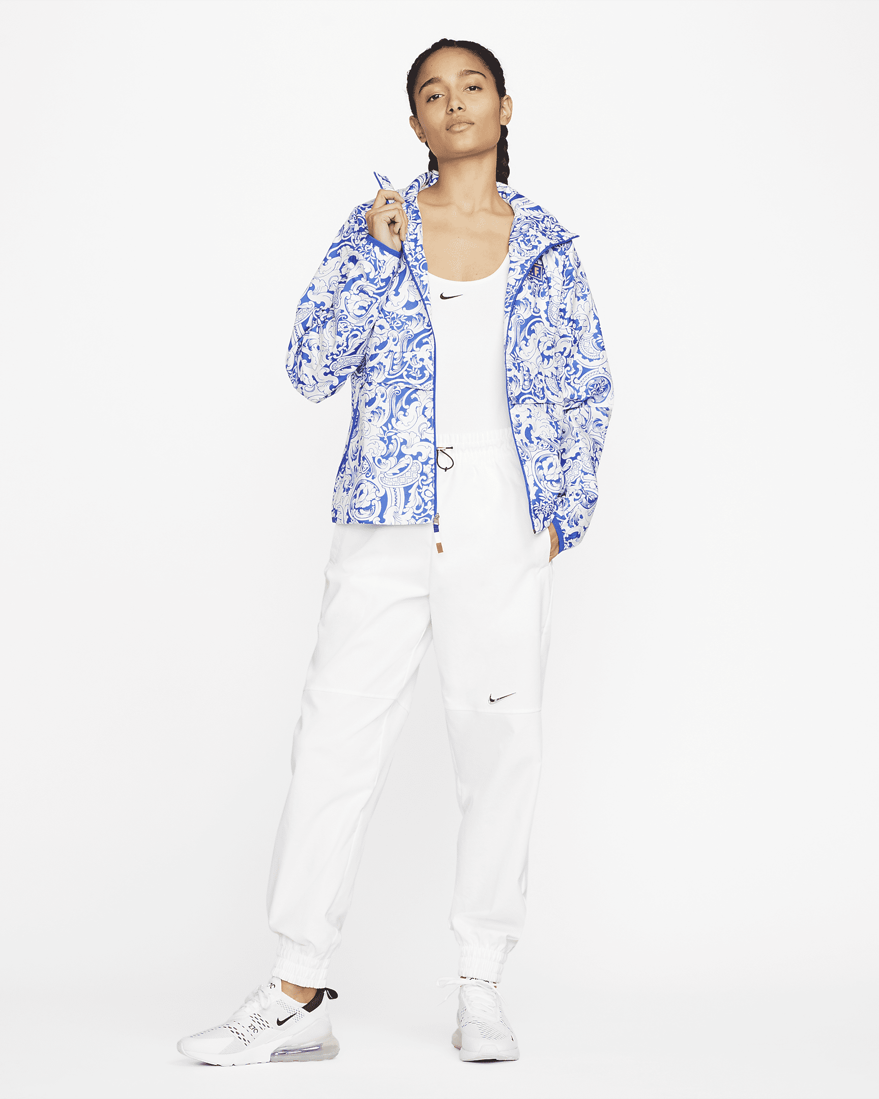 FFF Women's Football Jacket. Nike AE