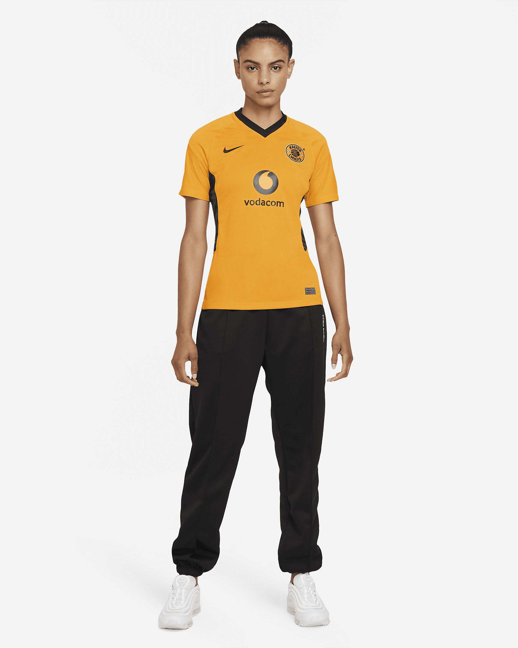 Kaizer Chiefs F.C. 2021/22 Stadium Home Women's Nike Dri-FIT Football ...