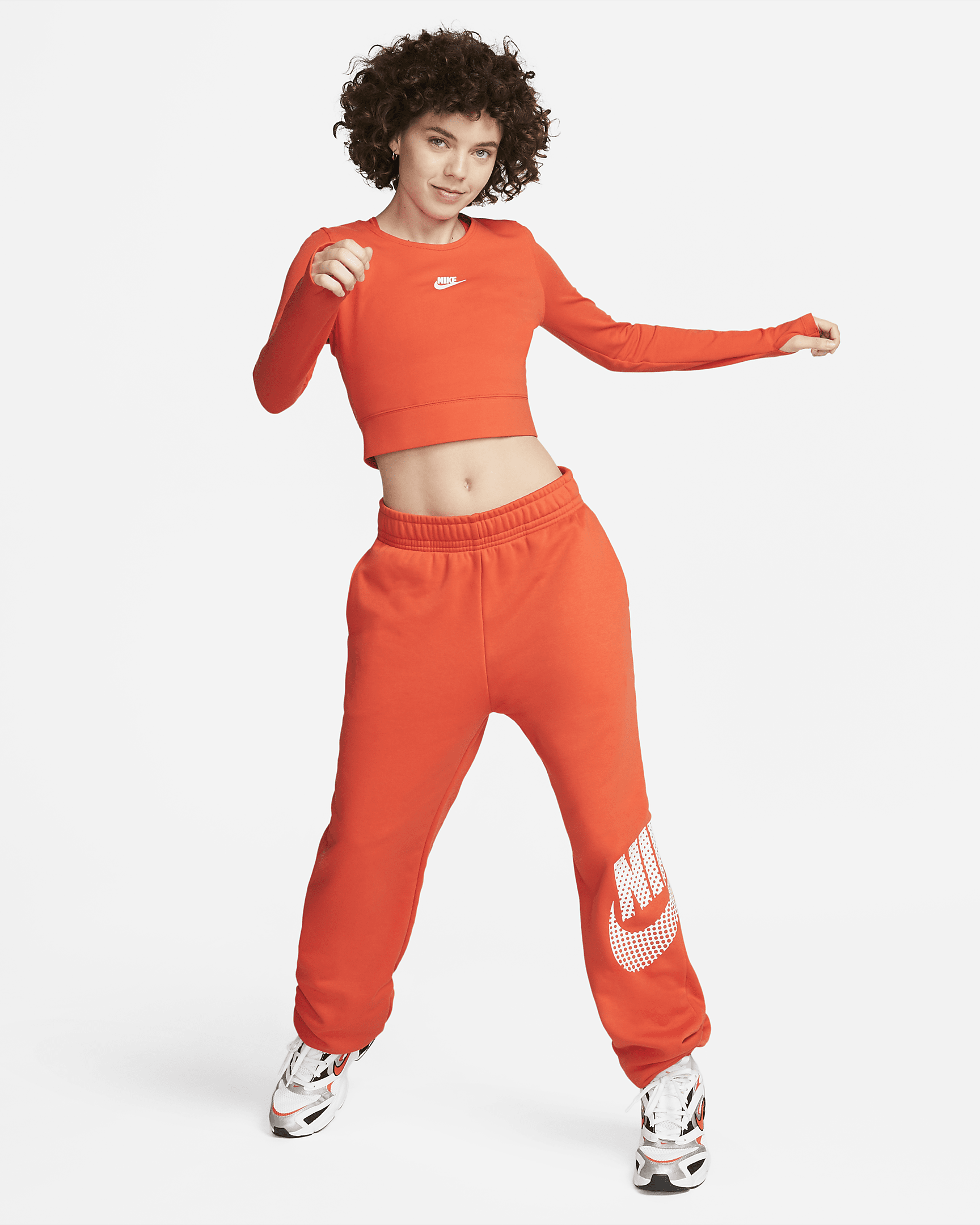 Nike Sportswear Women's Long-Sleeve Dance Crop Top. Nike AE
