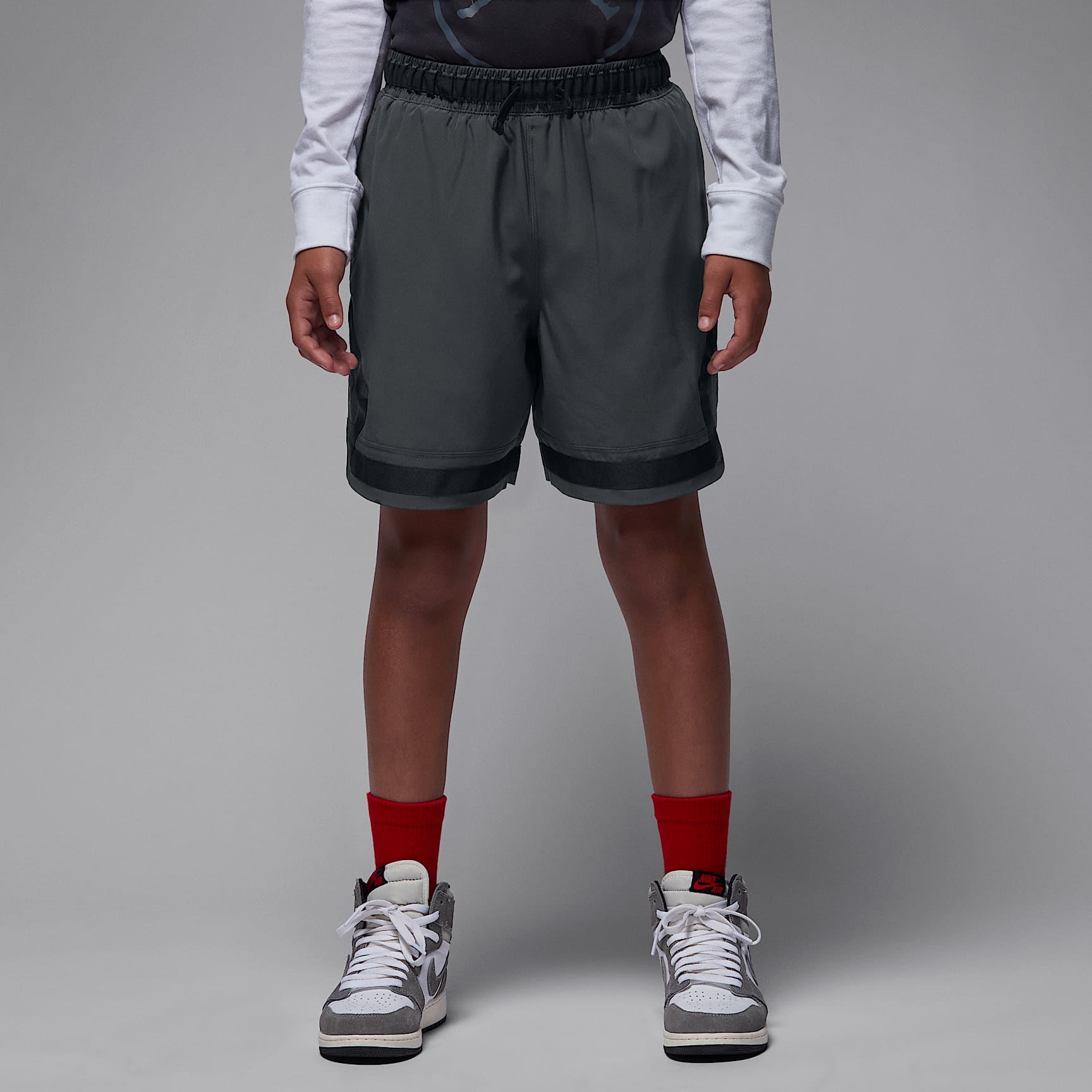 Jordan Paris Saint-Germain Older Kids' Dri-FIT Diamond Shorts. Nike SE