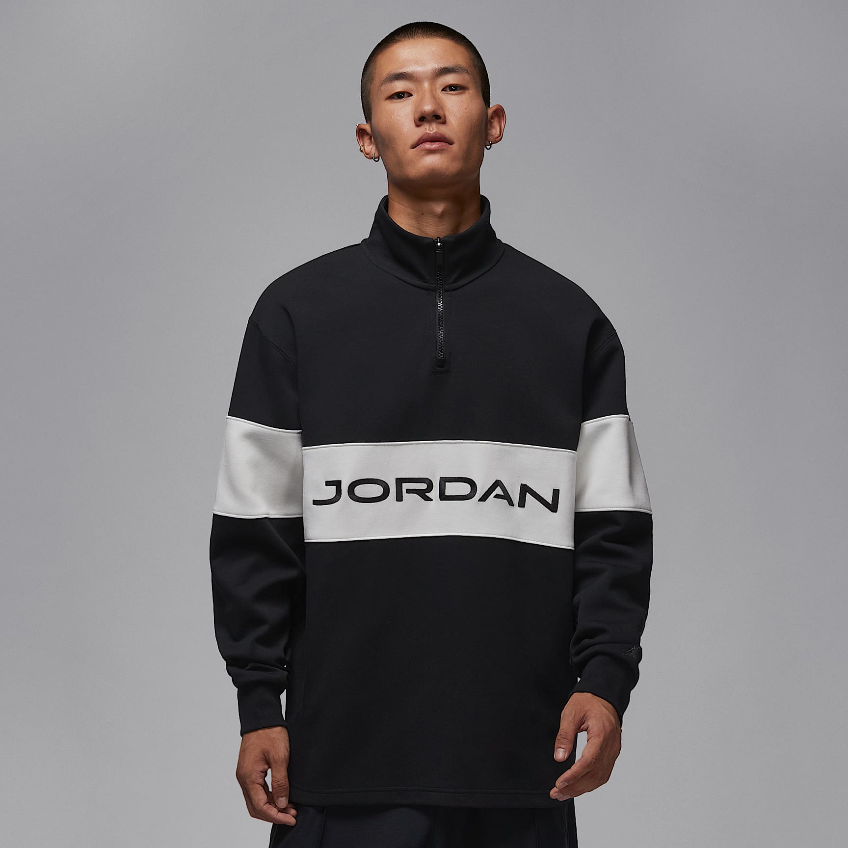 Jordan Men's Dri-FIT 1/4-Zip Golf Top. Nike VN