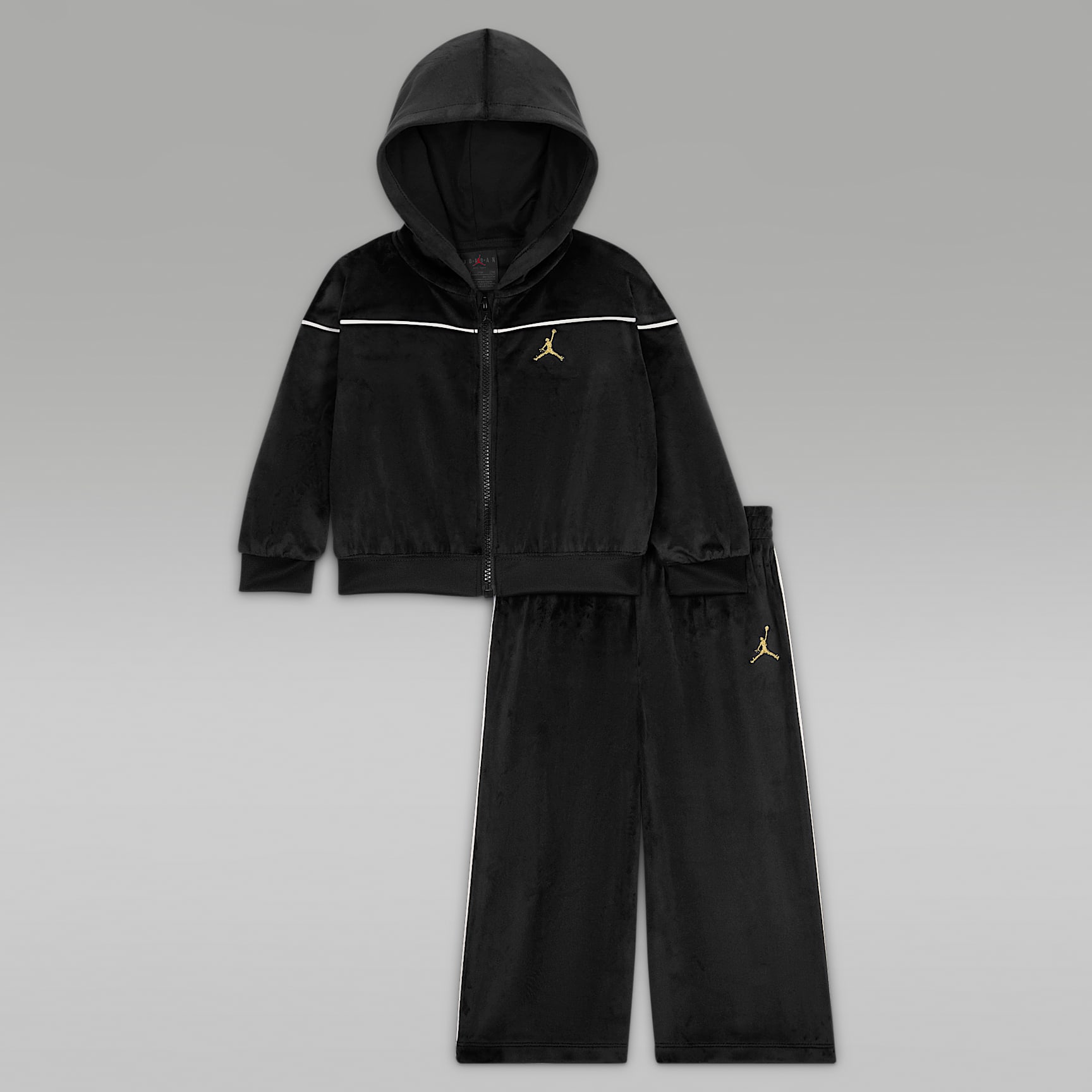 Jordan Mountainside Baby (12–24M) 2-Piece Velour Set. Nike HU