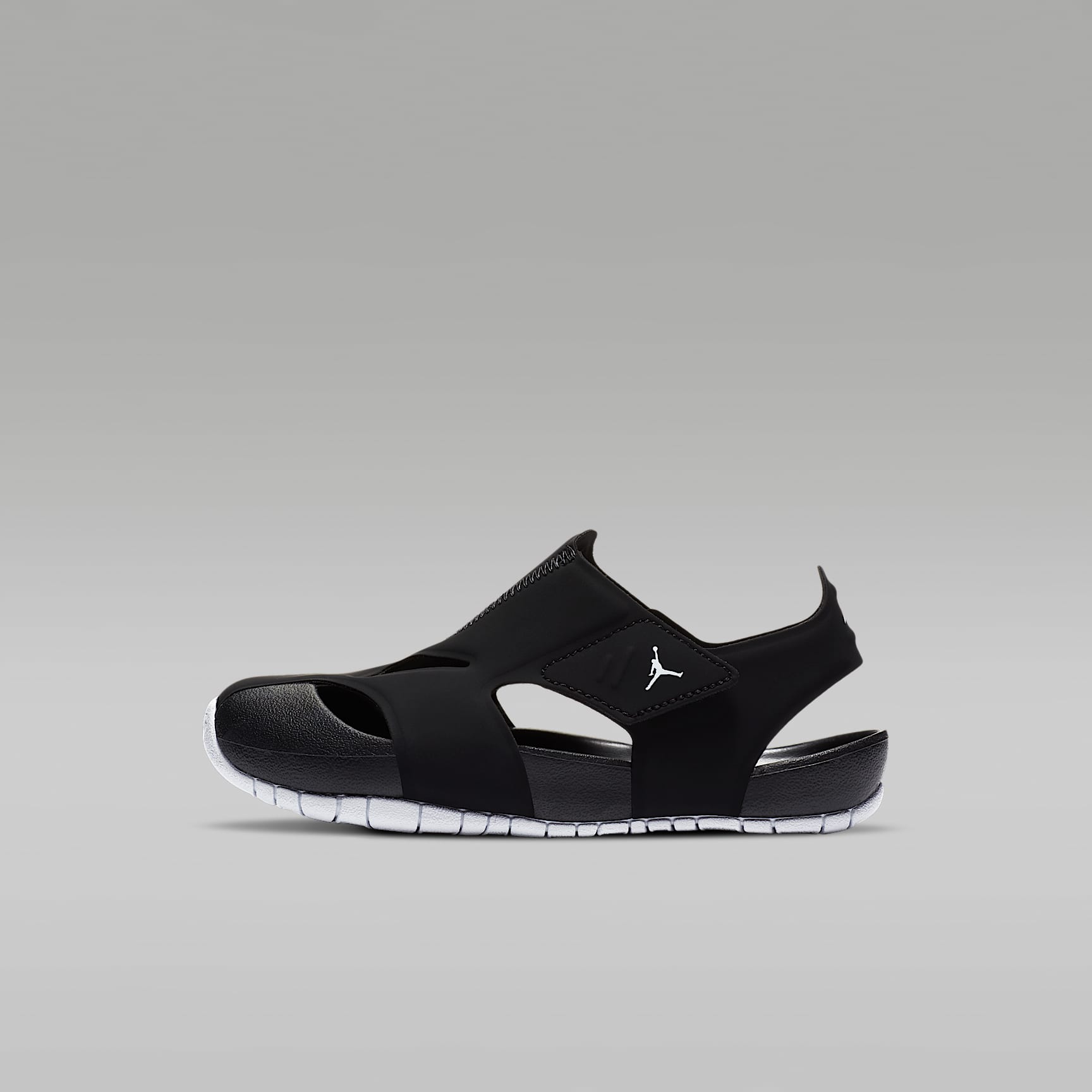 Jordan Flare Younger Kids' Shoes. Nike VN