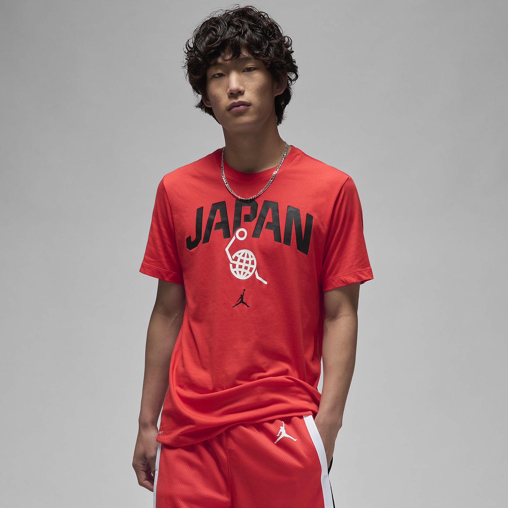 Japan Men's Jordan Basketball T-Shirt. Nike JP