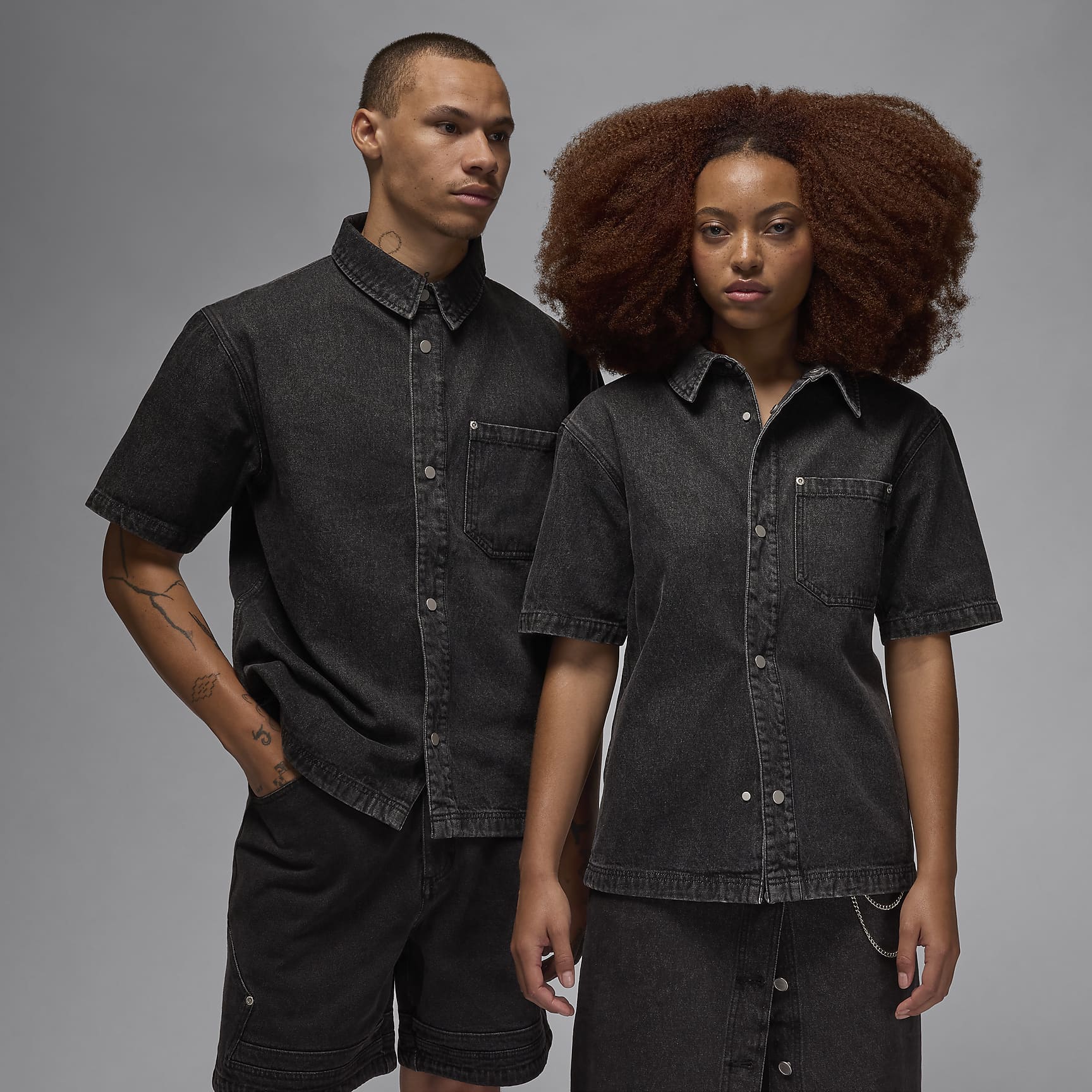 Air Jordan Men's Denim Top. Nike VN